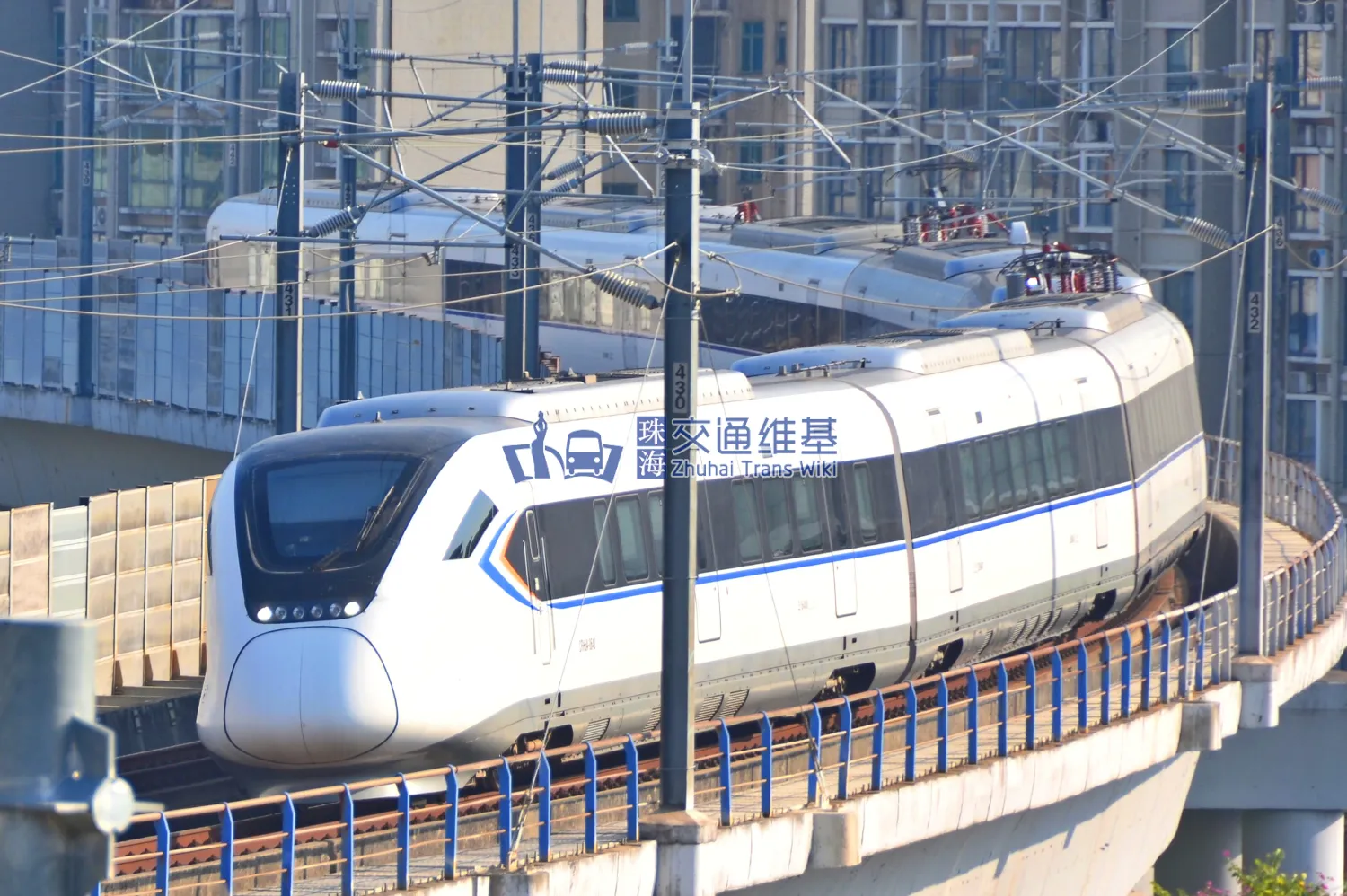CRH6A - 珠海交通维基